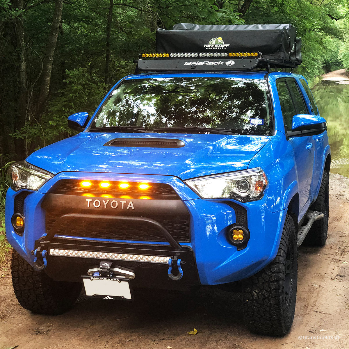 Toyota 4runner 2012 Utility Flat w/Sunroof Cutout & Mesh | BajaRack ...